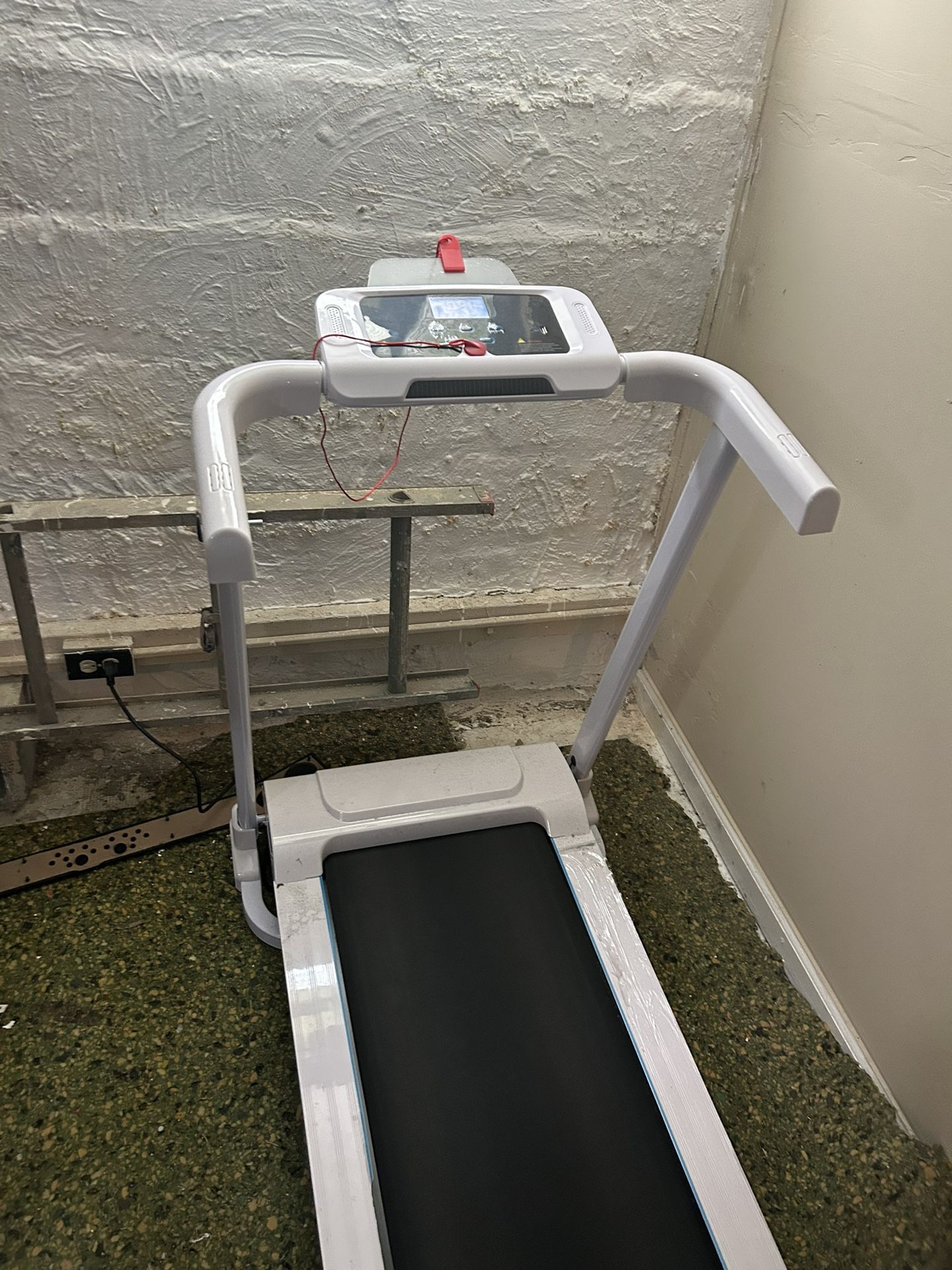 Treadmill for Sale in Dayton, OH - OfferUp