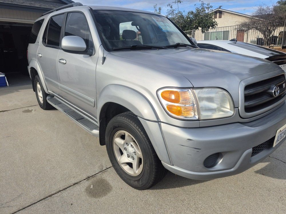 2002 Toyota Sequoia for Sale in Fontana, CA - OfferUp
