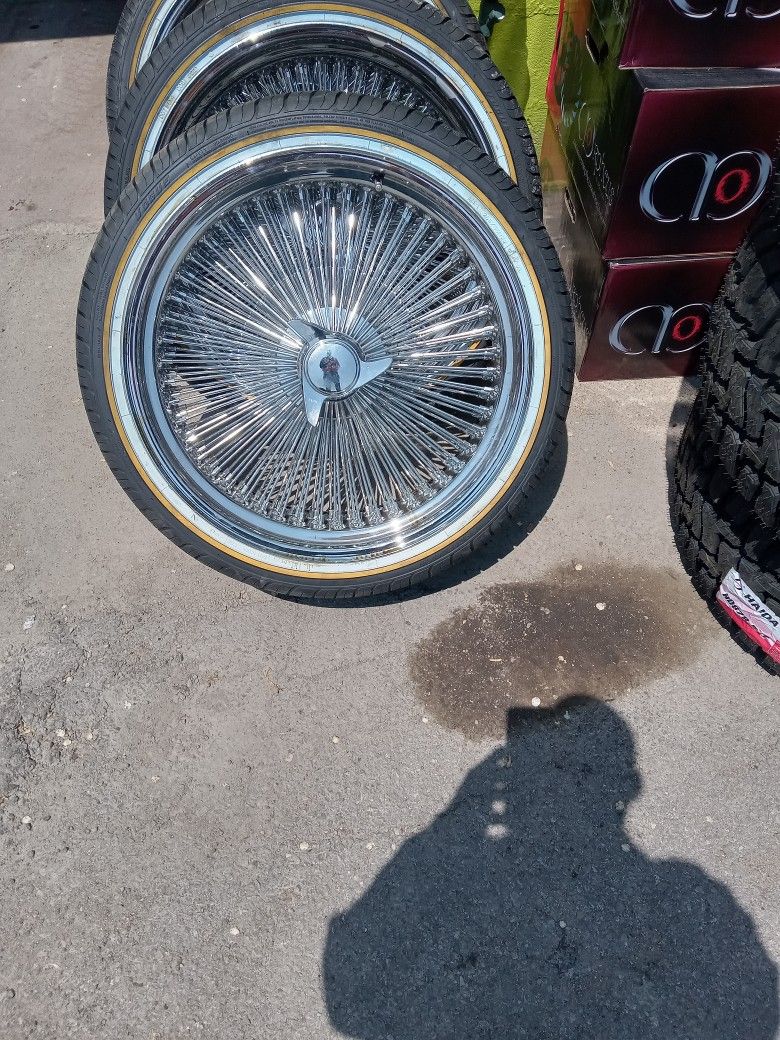 22 Inch Spokes and Vogue Tires for Sale in South Holland, IL - OfferUp