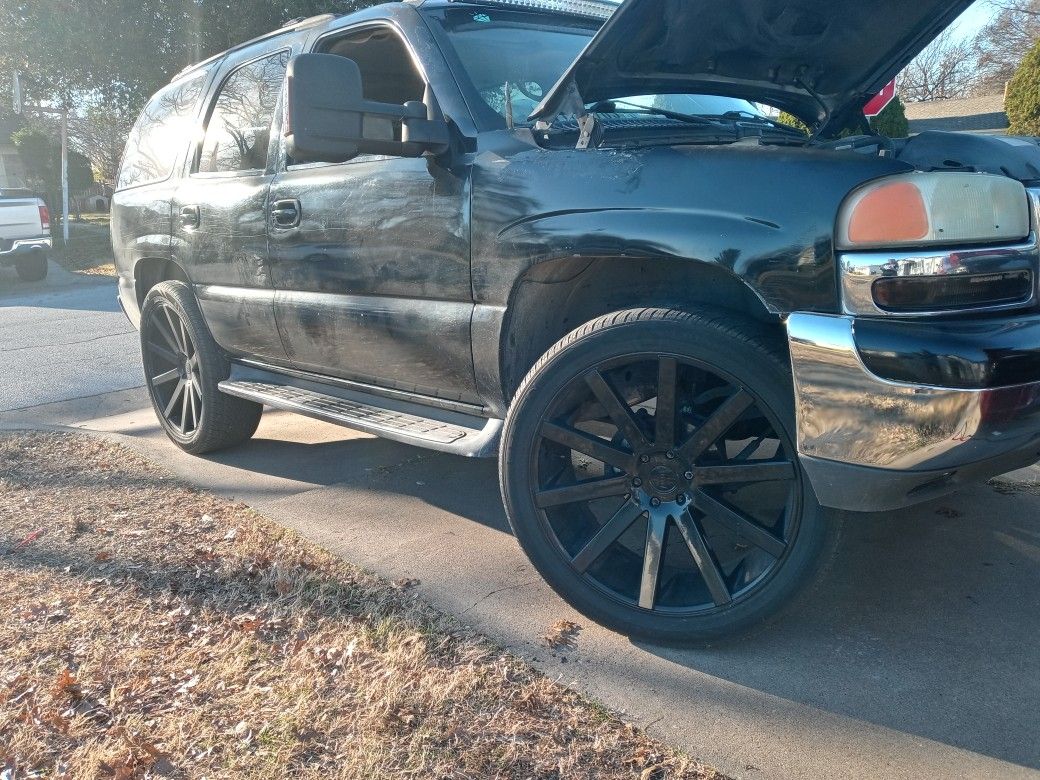 Dub Shotcallas 26 Inch Rims Tires for Sale in Haltom City, TX - OfferUp