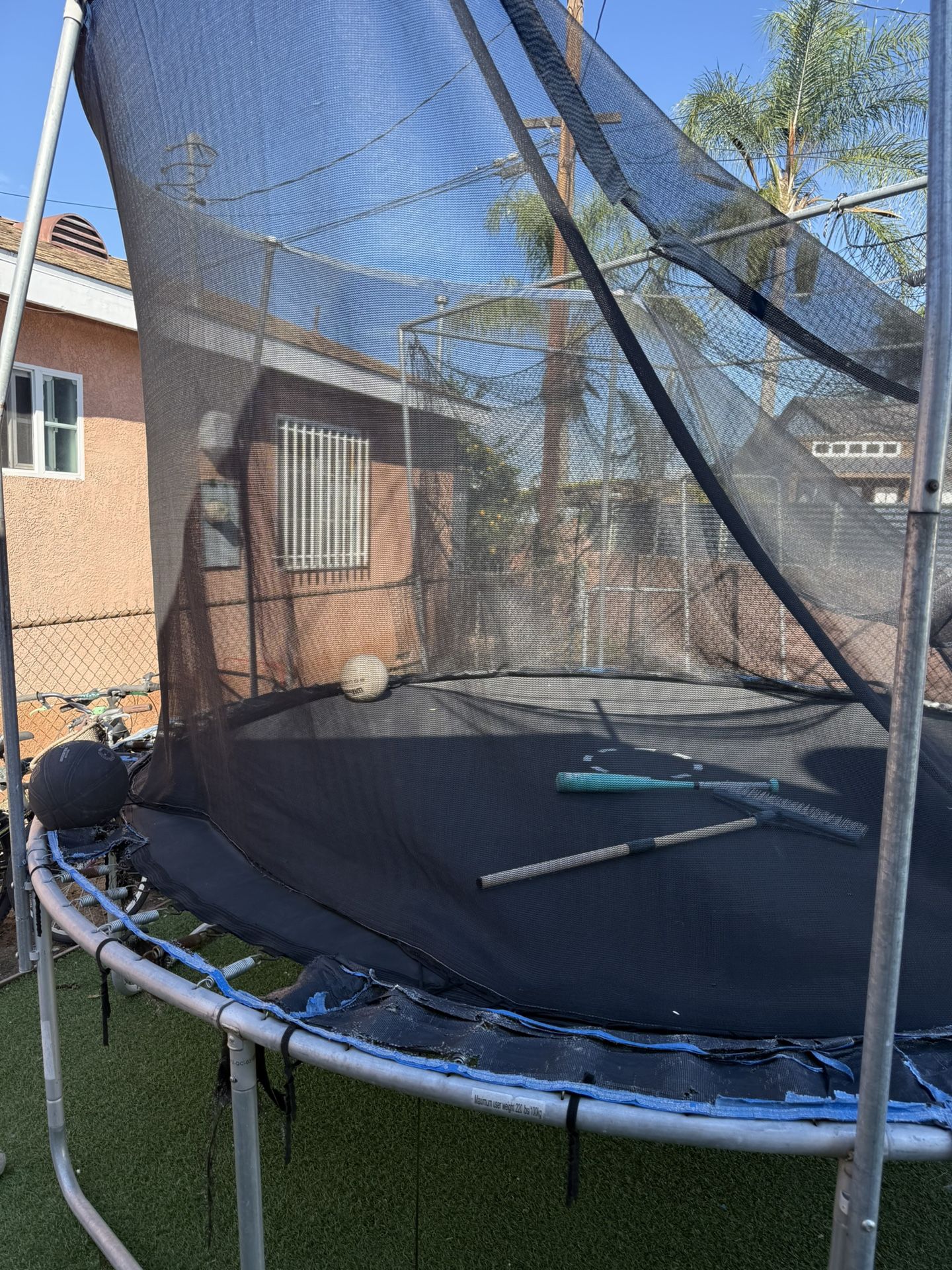 Free Trampoline for Sale in South Gate, CA - OfferUp