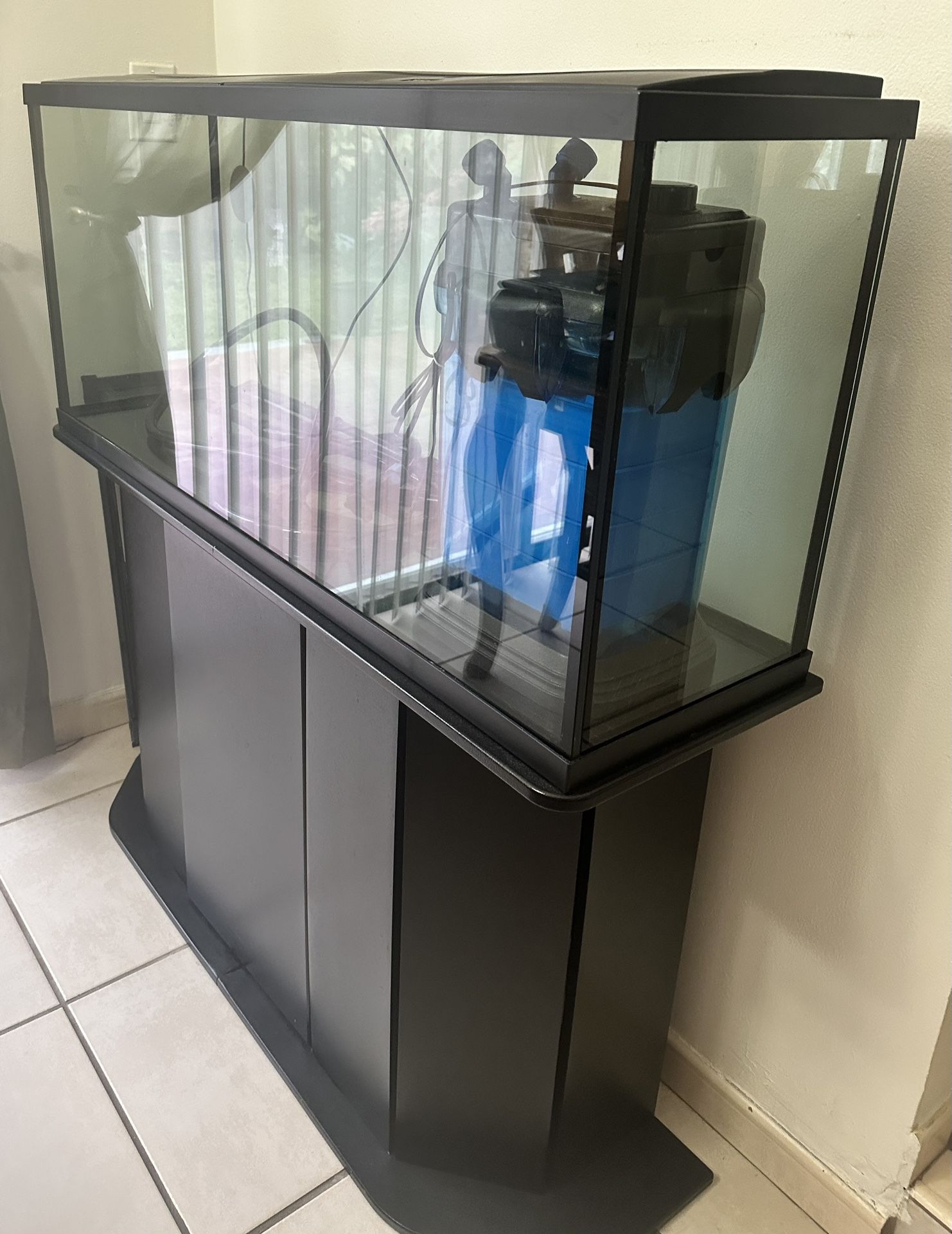 Fish Tank 75 Gallon Like New! for Sale in Hialeah, FL - OfferUp