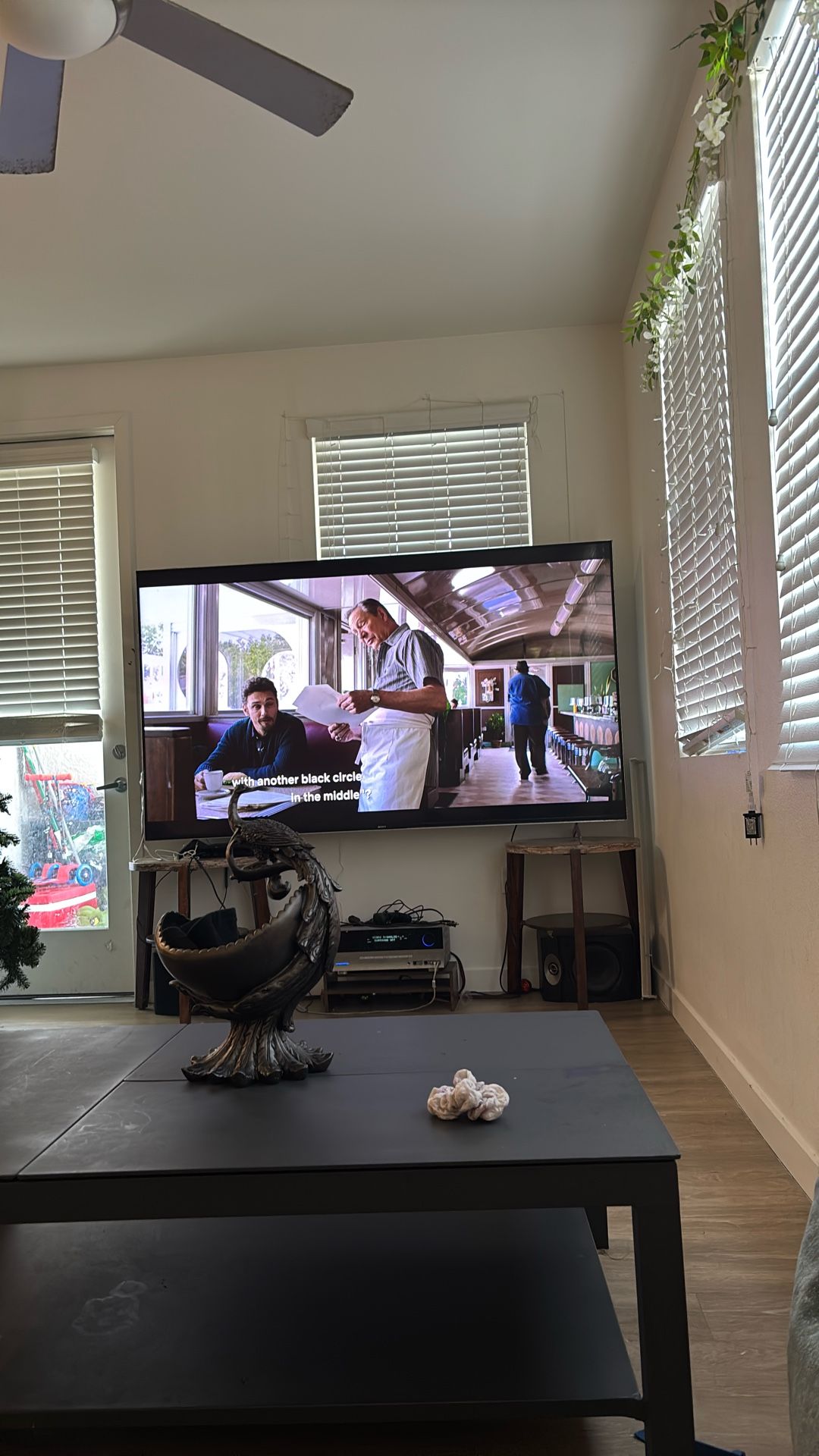 Sony Smart Tv 85/90 In for Sale in Henderson, NV - OfferUp