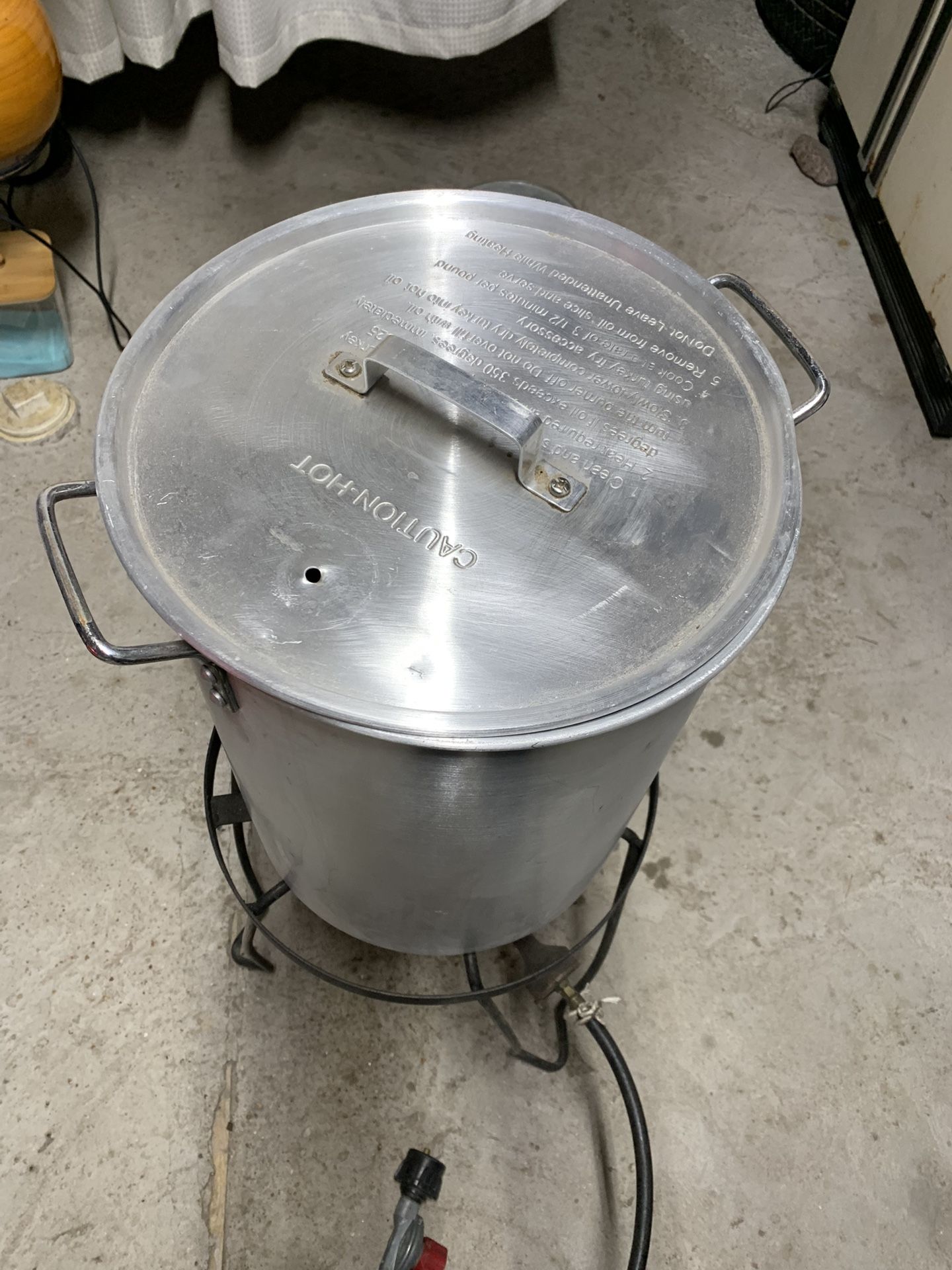 Turkey Pot for Sale in Grand Prairie, TX - OfferUp