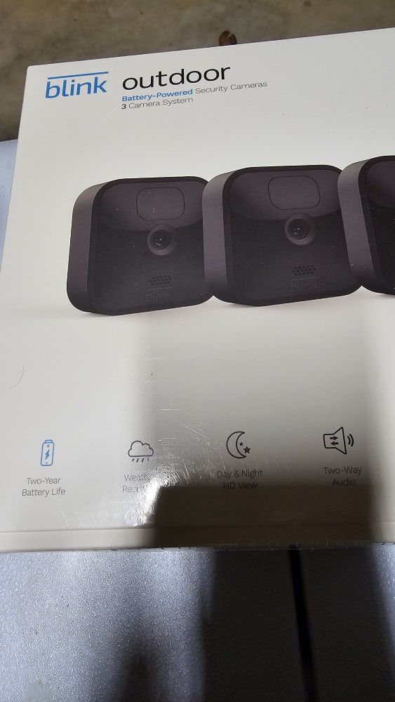 Blink - 3 Camera Outdoor Battery Powered for Sale in Coppell, TX - OfferUp