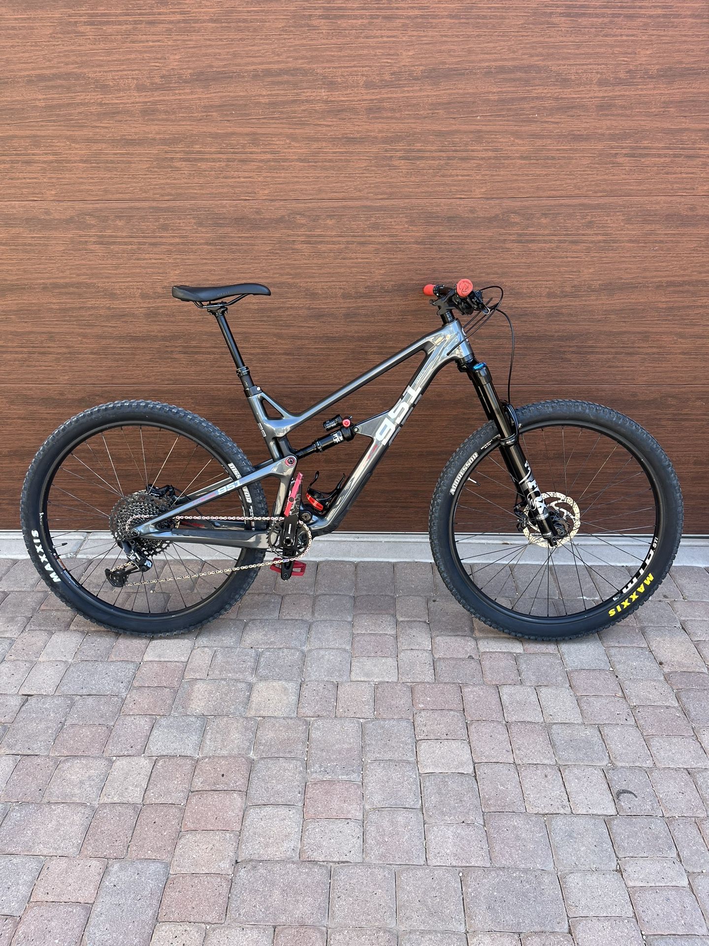 2022 Intense 951 Trail (large) for Sale in Mesa, AZ - OfferUp