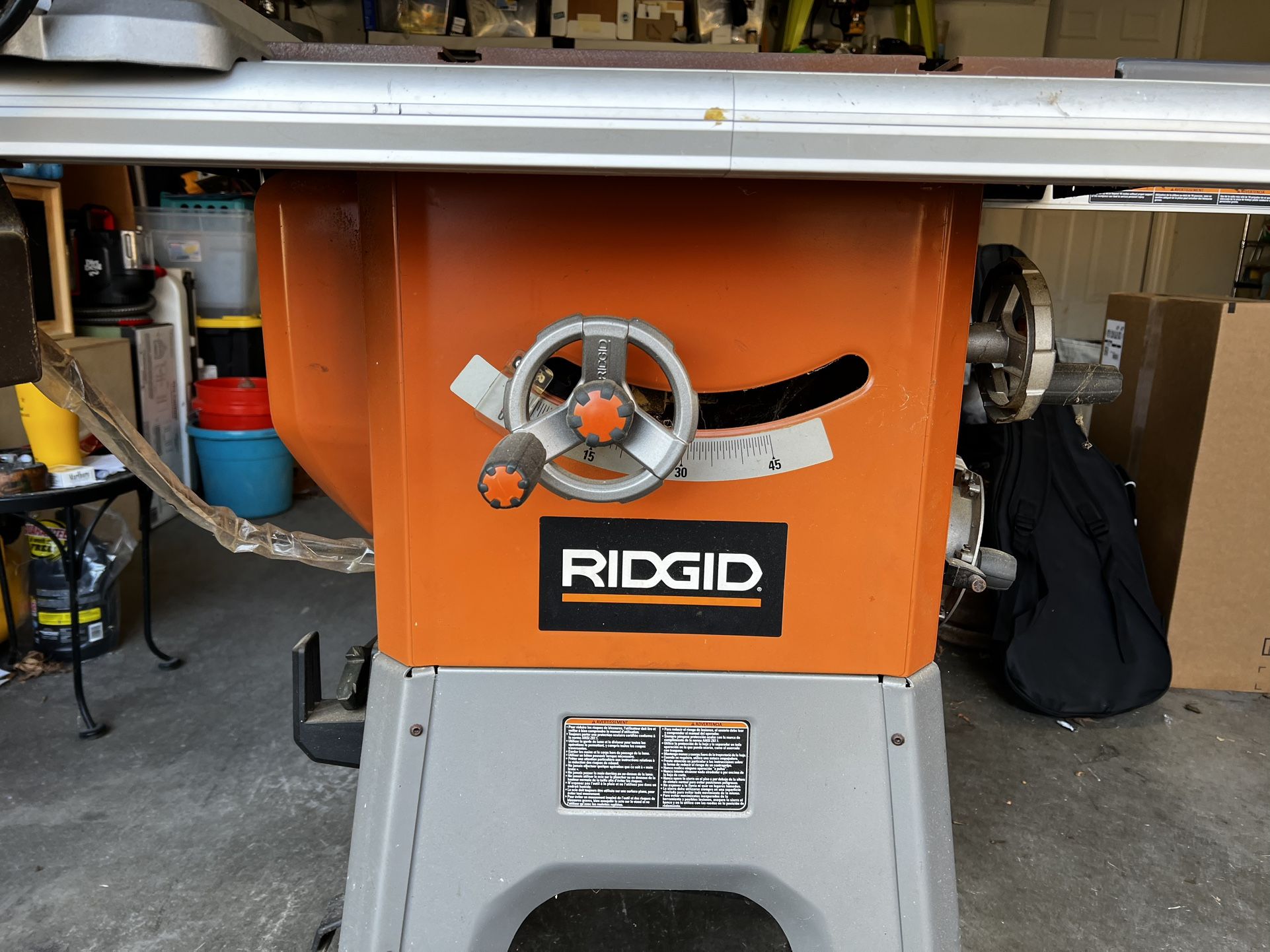 Ridgid R4512 13amp 10” Professional Cast Iron Table Saw for Sale in ...