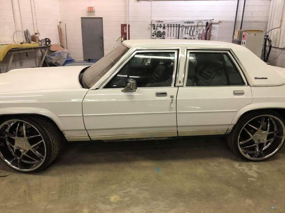 1989 Crown Vic