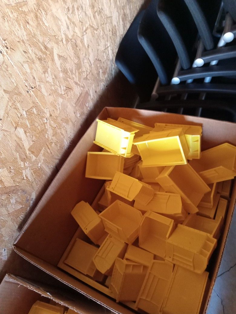 ULINE Organization Containers 100+ for Sale in Las Vegas, NV - OfferUp