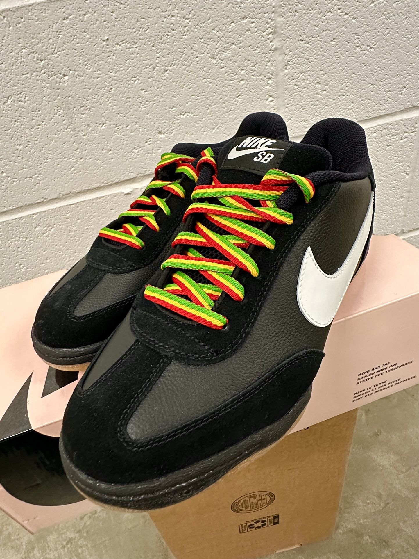 Nike SB Air Zoom FC Black / Rasta Men’s 9.5 In Box Supreme Adidas ...