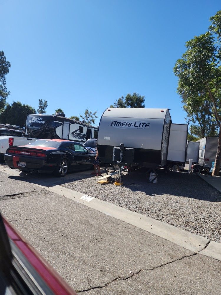 2019 Gulfstream amerilite 279BH for Sale in El Cajon, CA - OfferUp