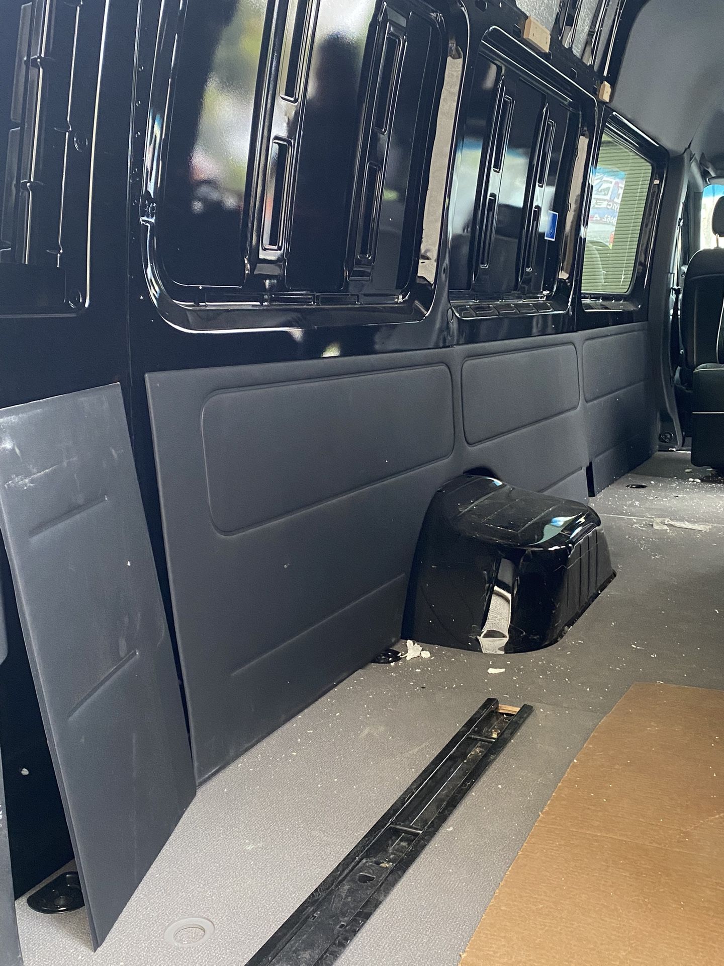 Sprinter.170 Extended. Cover Walls 2 Sides!! for Sale in Yorba Linda ...
