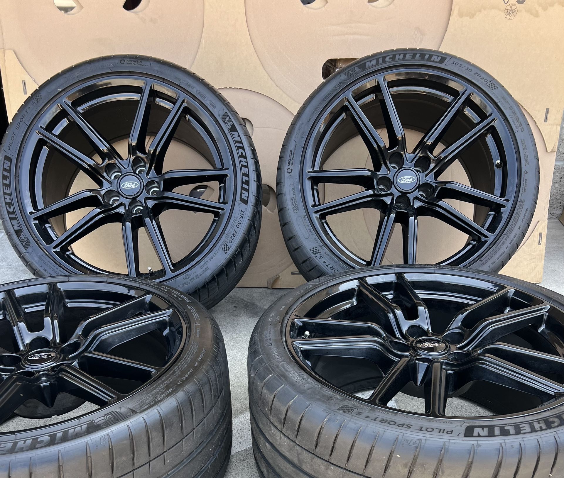 2022 Ford Mustang Shelby GT500 SVT Cobra GT 500 Wheels Rims Tires ...