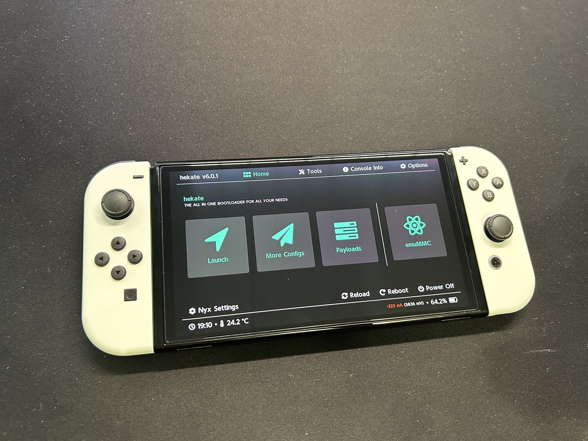 Modded Nintendo Switch OLED w/ HWFLY Modchip for Sale in Houston, TX ...
