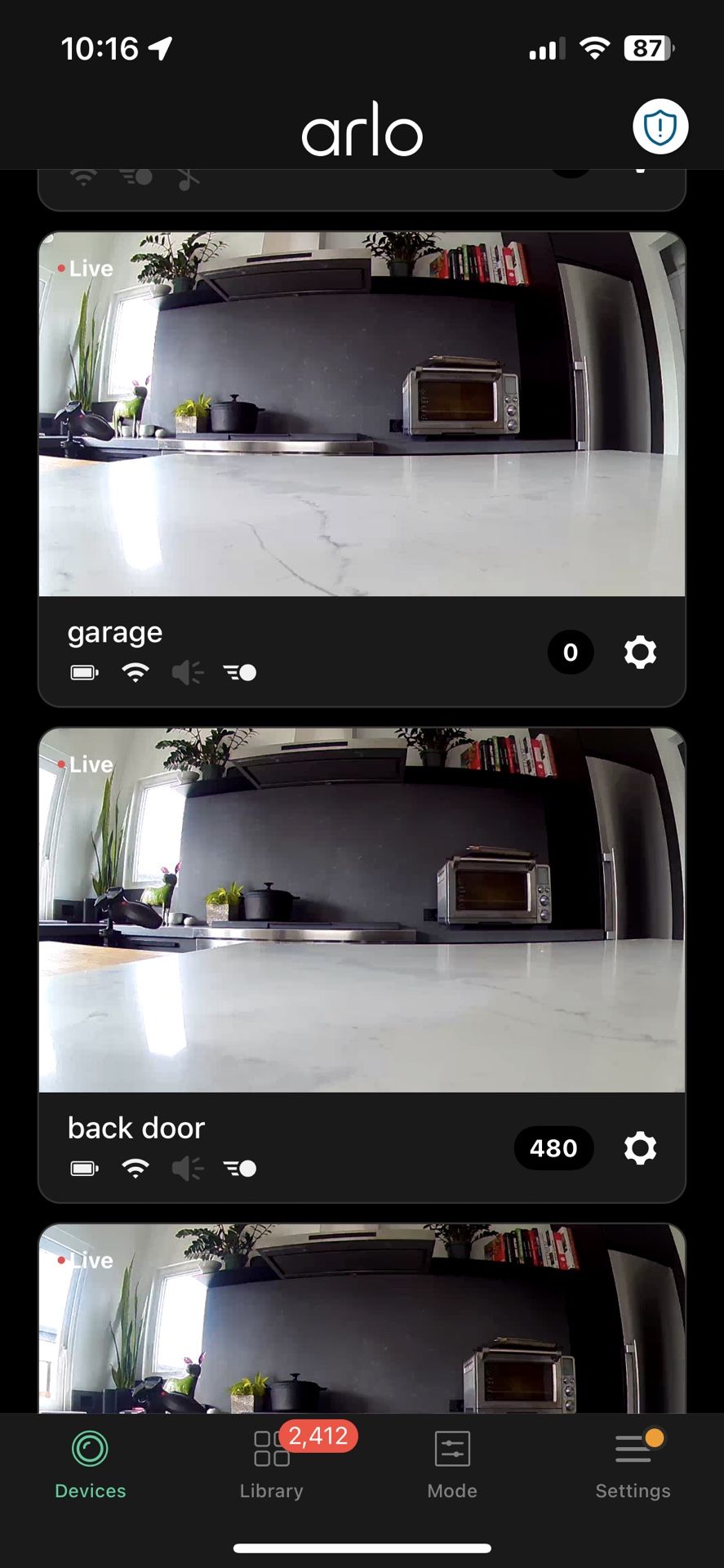 Arlo Pro 2 Bundle Security Camera System with 4 Cameras - USED Good ...