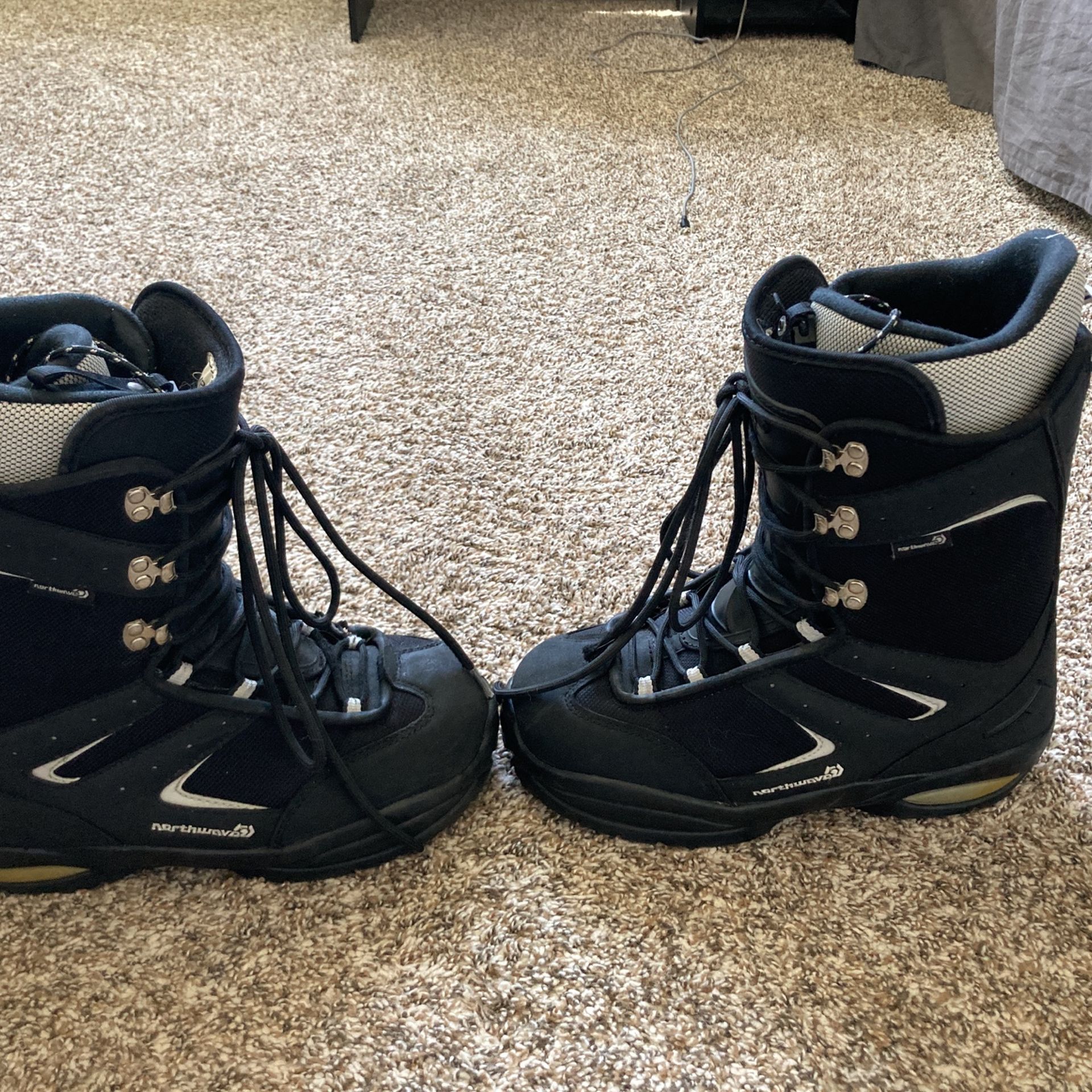 Northwave Fury Snowboard Boots Men’s 9 for Sale in New Lenox, IL - OfferUp