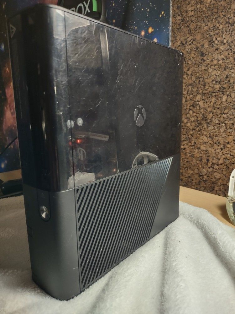 Xbox 360 E (Newer Model) for Sale in Redlands, CA - OfferUp