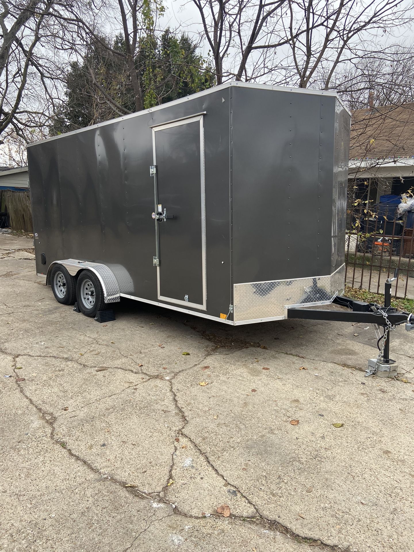 GREY 7x16 Needle Nose Enclosed Trailer for Sale in Dallas, TX - OfferUp
