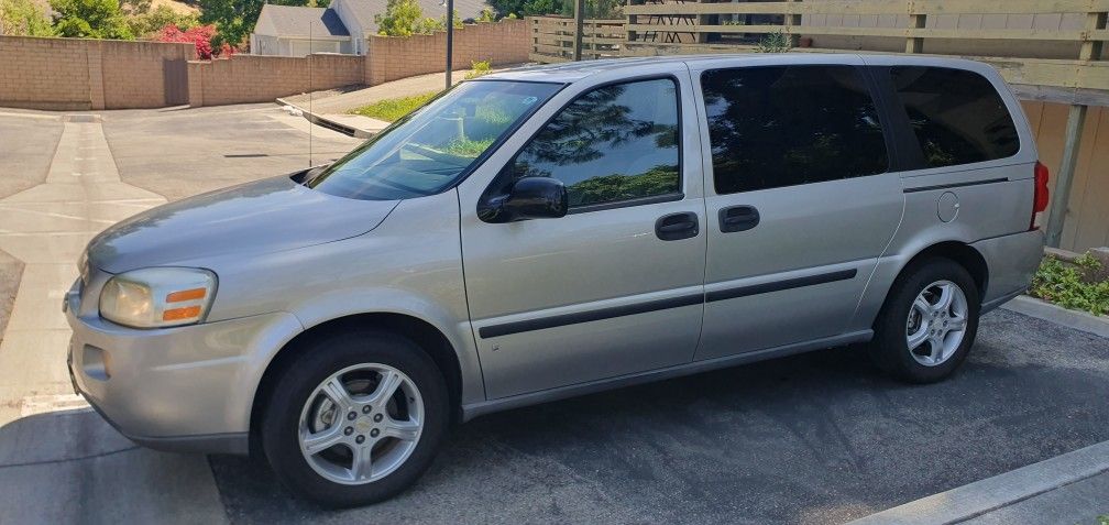 2008 Chevrolet Uplander for Sale in Yorba Linda, CA - OfferUp