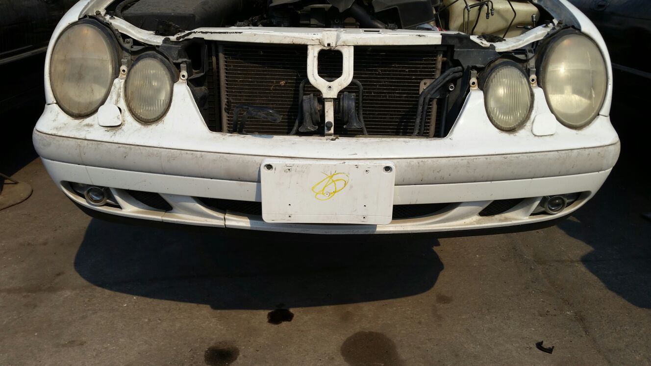 1998/2002 Mercedes clk 430 amg.front bumpers.. for Sale in Fontana, CA ...