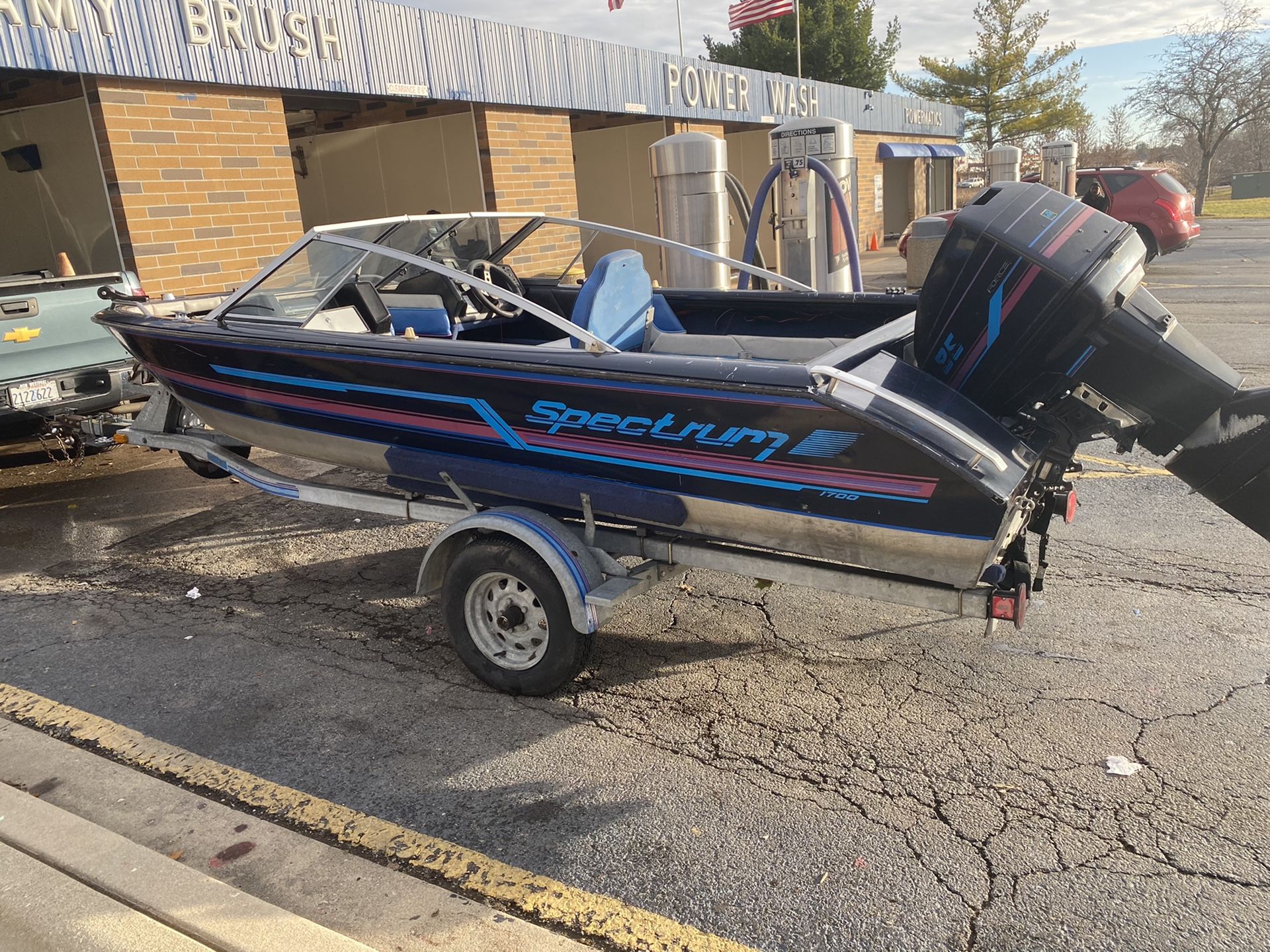 1989 Blue Fin Spectrum 1700 / 85 Force Motor w trailer for Sale in ...