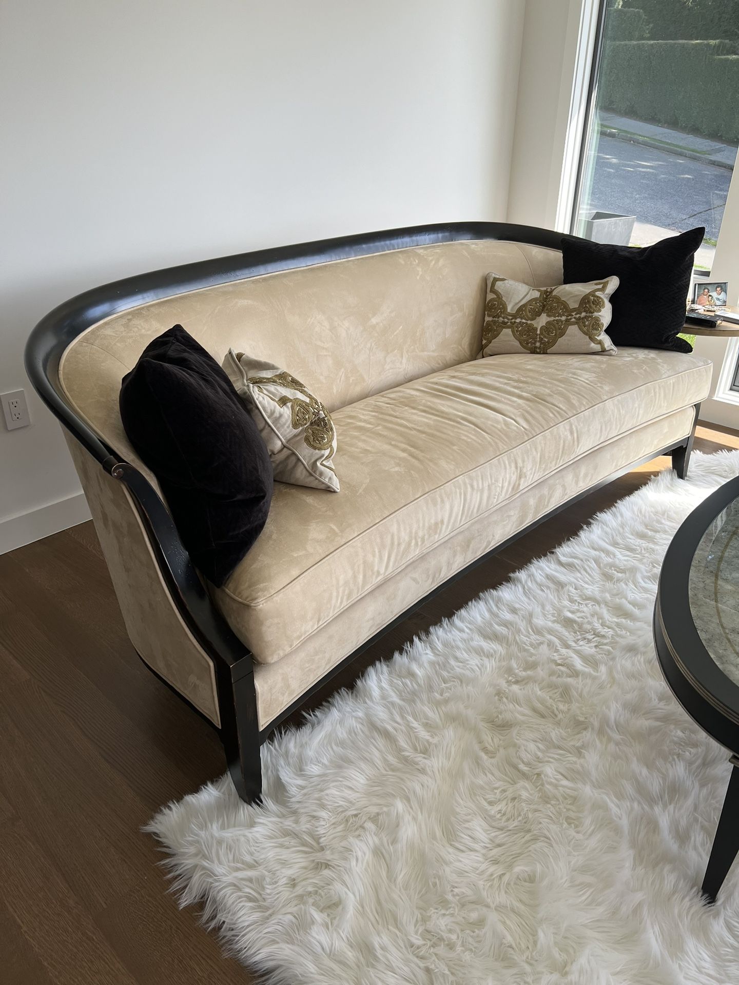 Elegant Schnadig Sofa for Sale in Seattle, WA - OfferUp