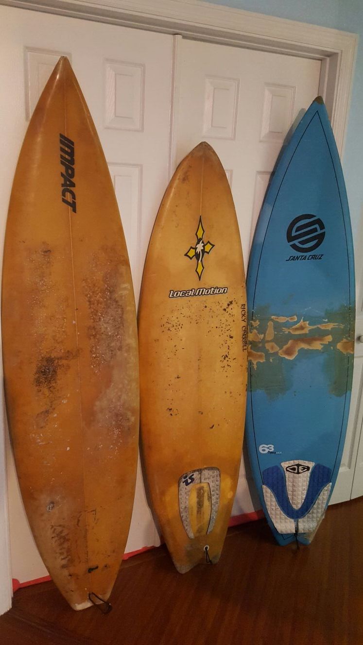 3 SURFBOARDS, 6'3 EPOXY SANTA CRUZ, 6'2" IMPACT, 5'8" LOCAL MOTION ...