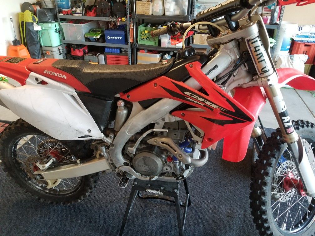 Honda Crf450r crf450 crf 450 dirtbike for Sale in Apache Junction, AZ - OfferUp