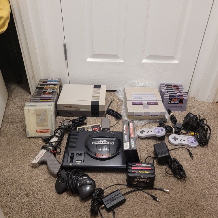 Vintage Video Game Bundle Deal for Sale in Bellevue, WA - OfferUp