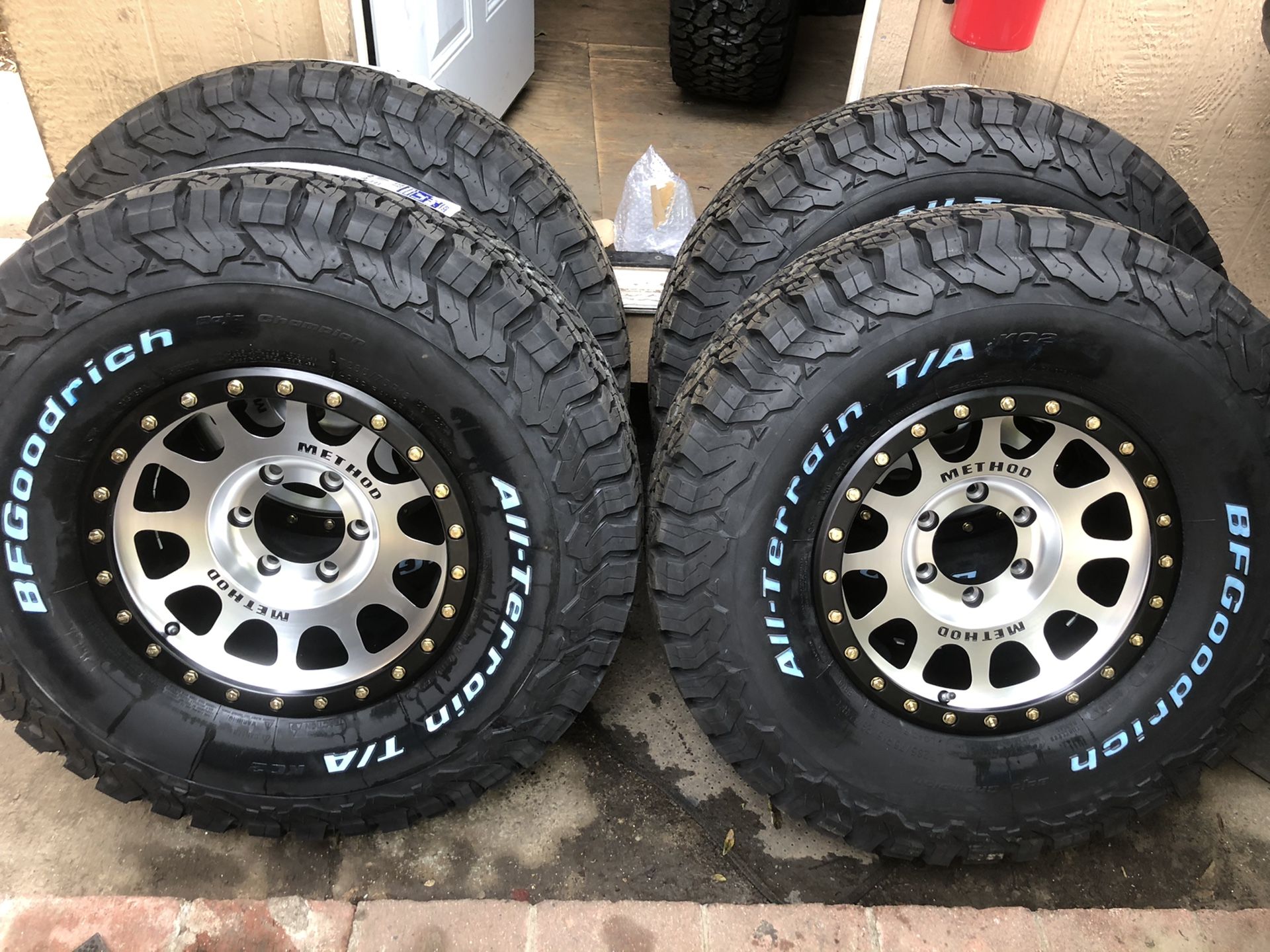 2020 method mr305 nv wheels with Bfgoodrich ko2 285/75/16 Tacoma for ...