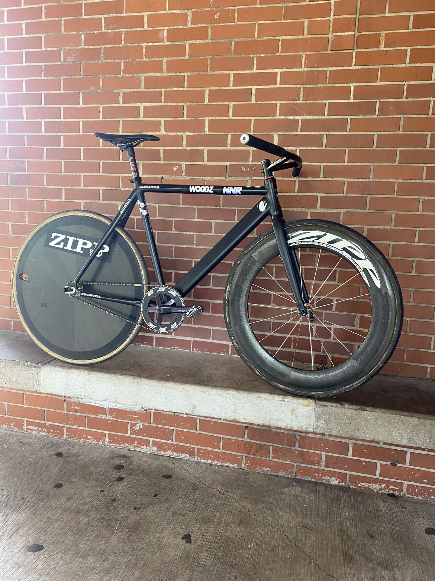 6ku urban track sz55 for Sale in North Riverside, IL - OfferUp