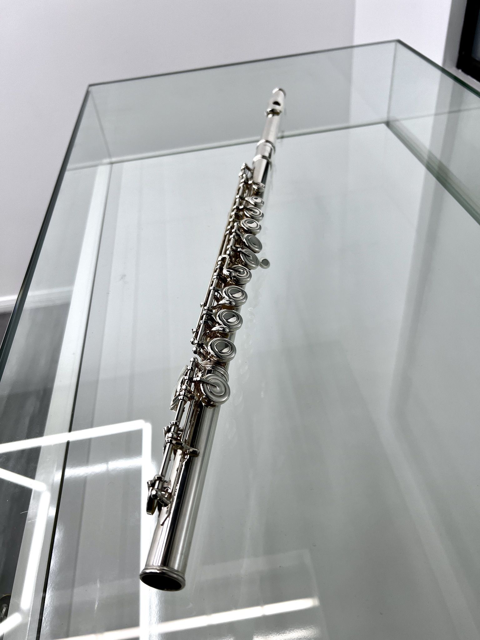 Yamaha YFL 222 Silver Student Flute with Hard case for Sale in Los ...