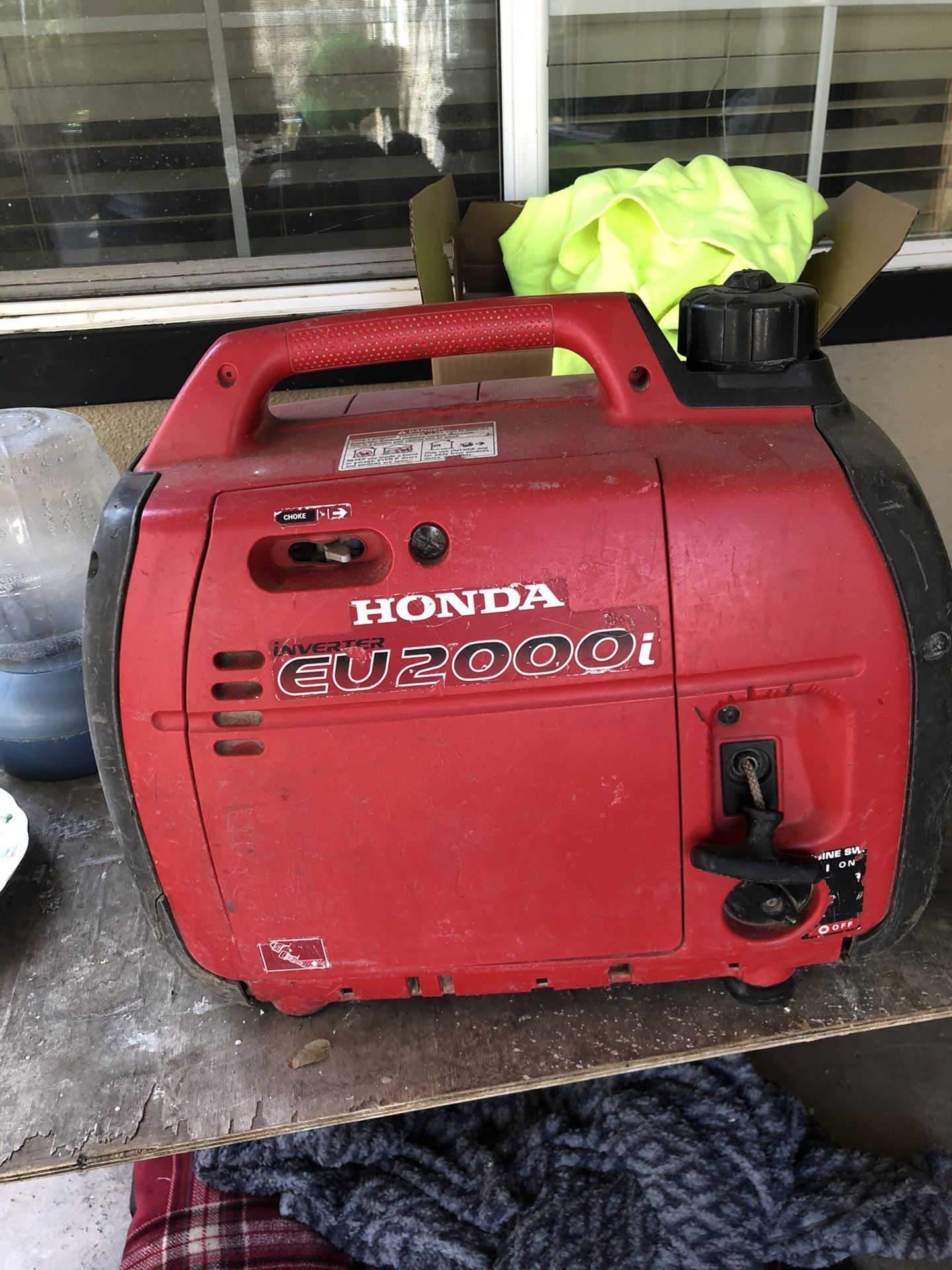 Honda Generator Eu2000i for Sale in Modesto, CA - OfferUp