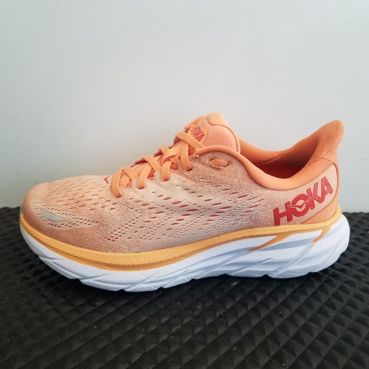 Hoka Clifton 8 Women's Running Shoe * Size: 7.5B for Sale in Seattle ...