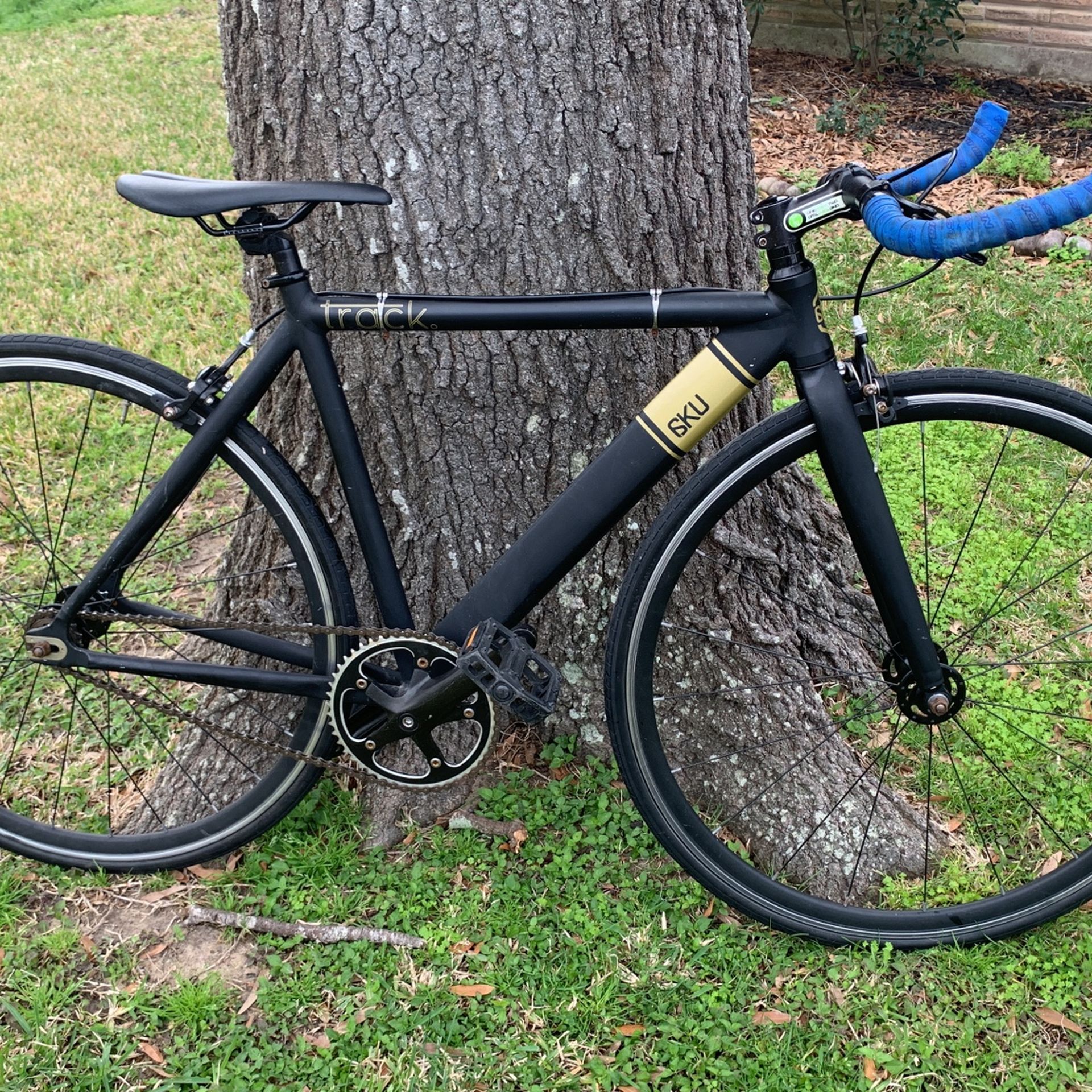 6ku Track Bike for Sale in Houston, TX - OfferUp