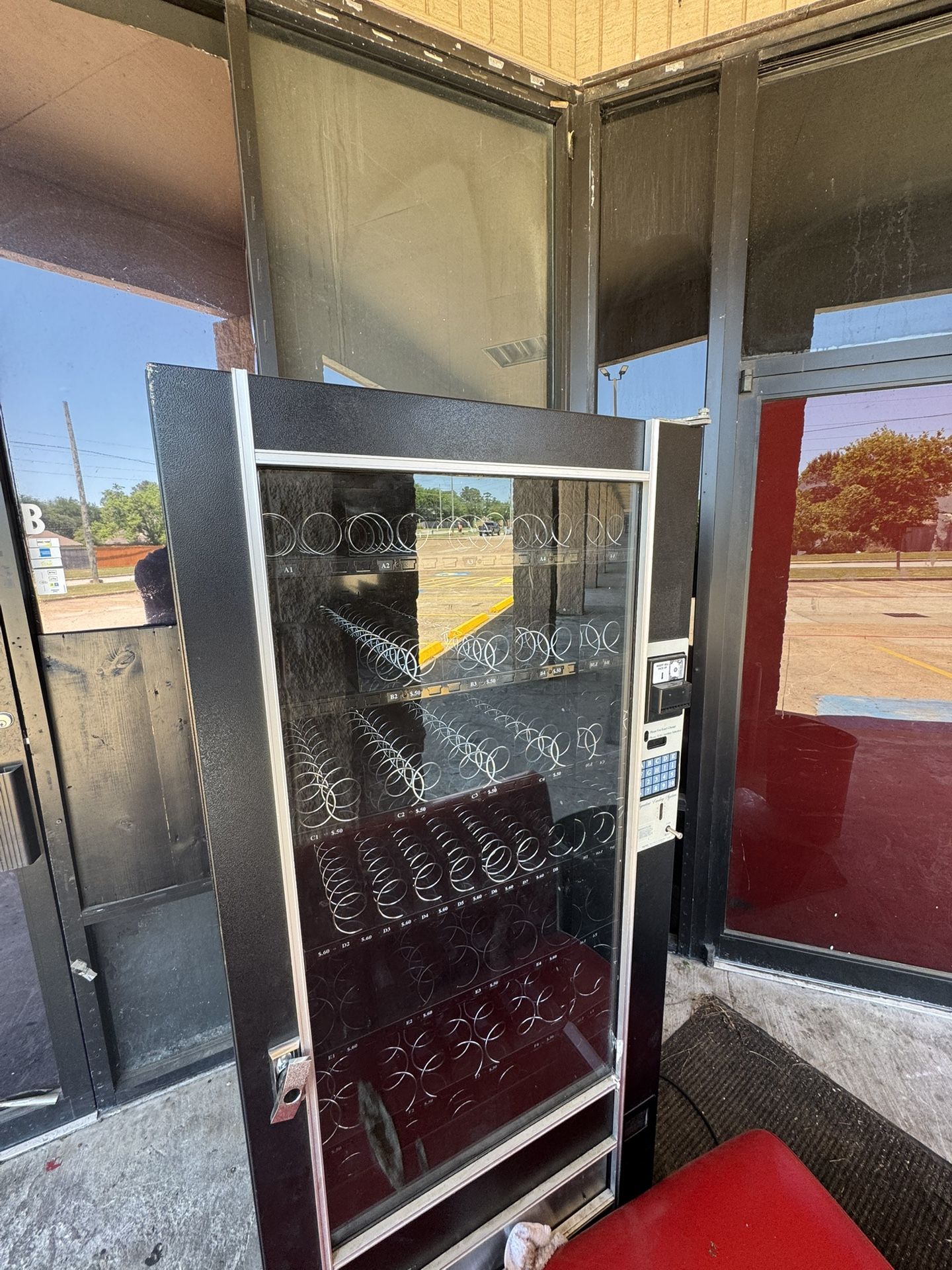 Working Vending Machine for Sale in Houston, TX - OfferUp