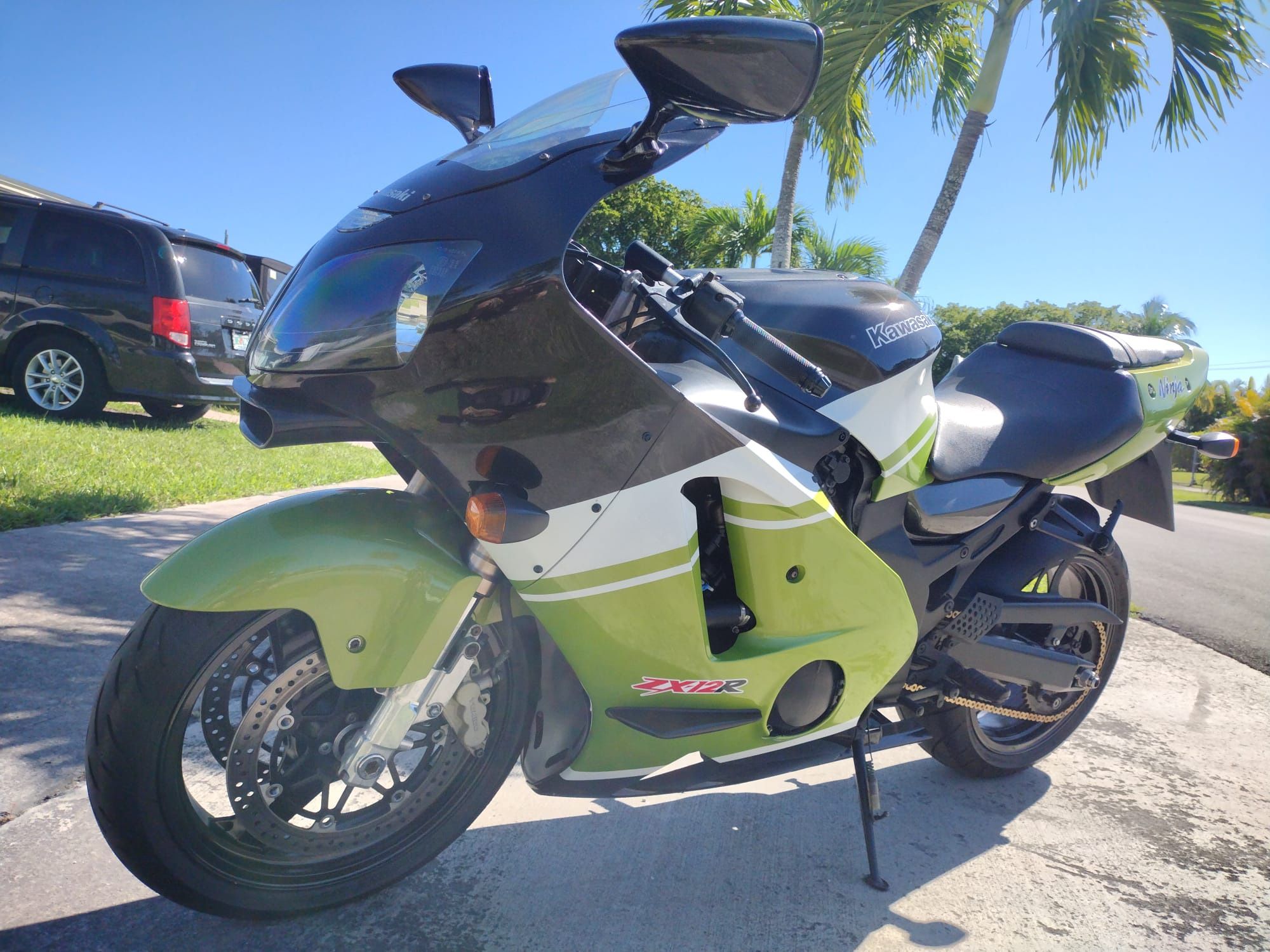 2000 Kawasaki ZX12R Ninja. for Sale in Miami, FL - OfferUp