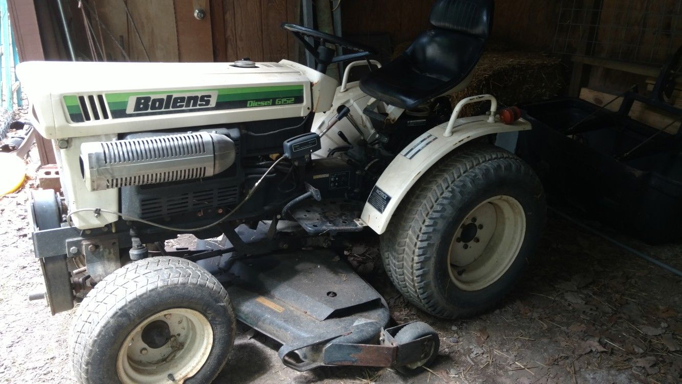 Bolens g152 subcompact tractor for Sale in Pinnacle, NC - OfferUp