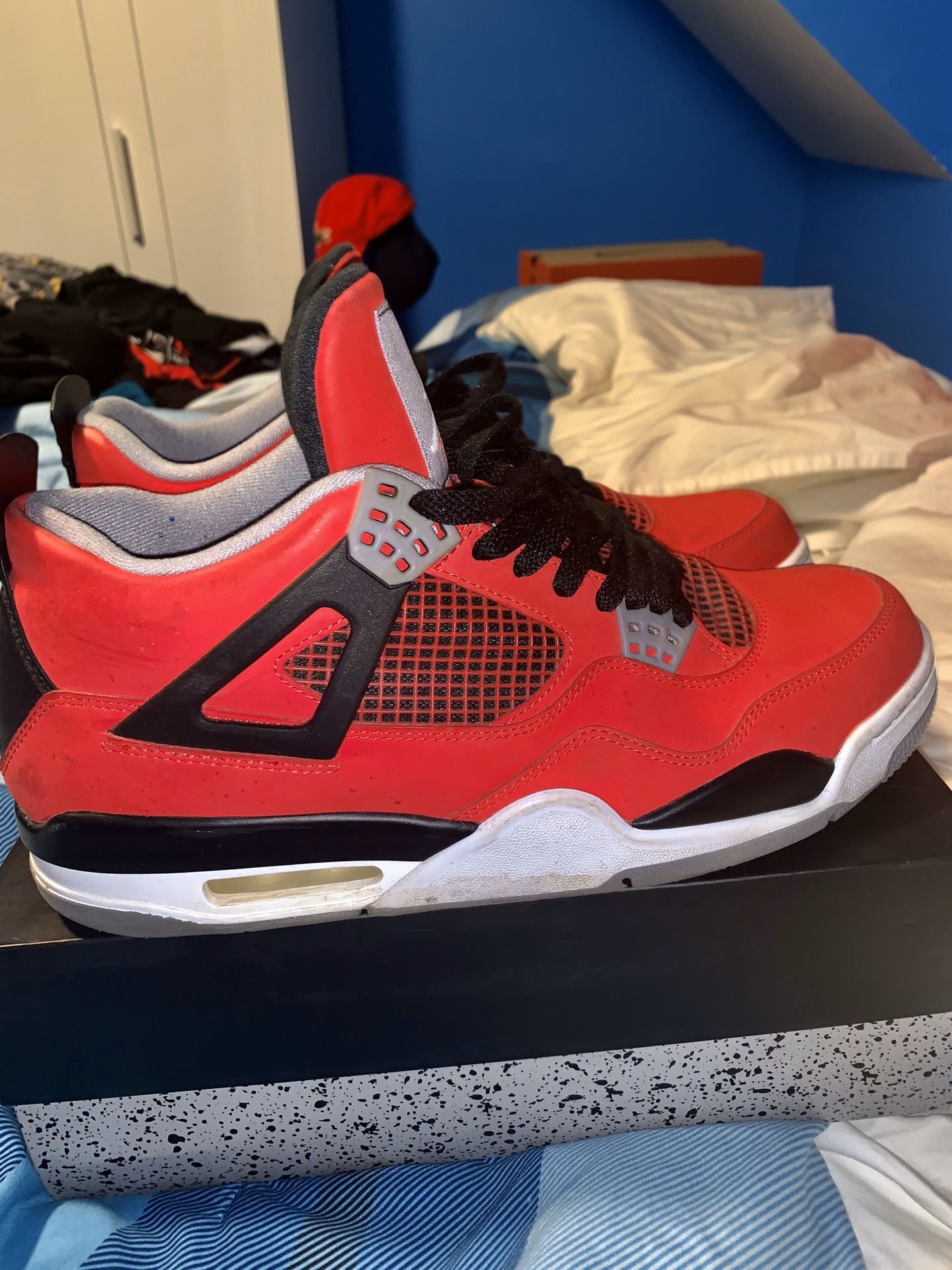 Toro 4 Jordans for Sale in Chicago, IL - OfferUp