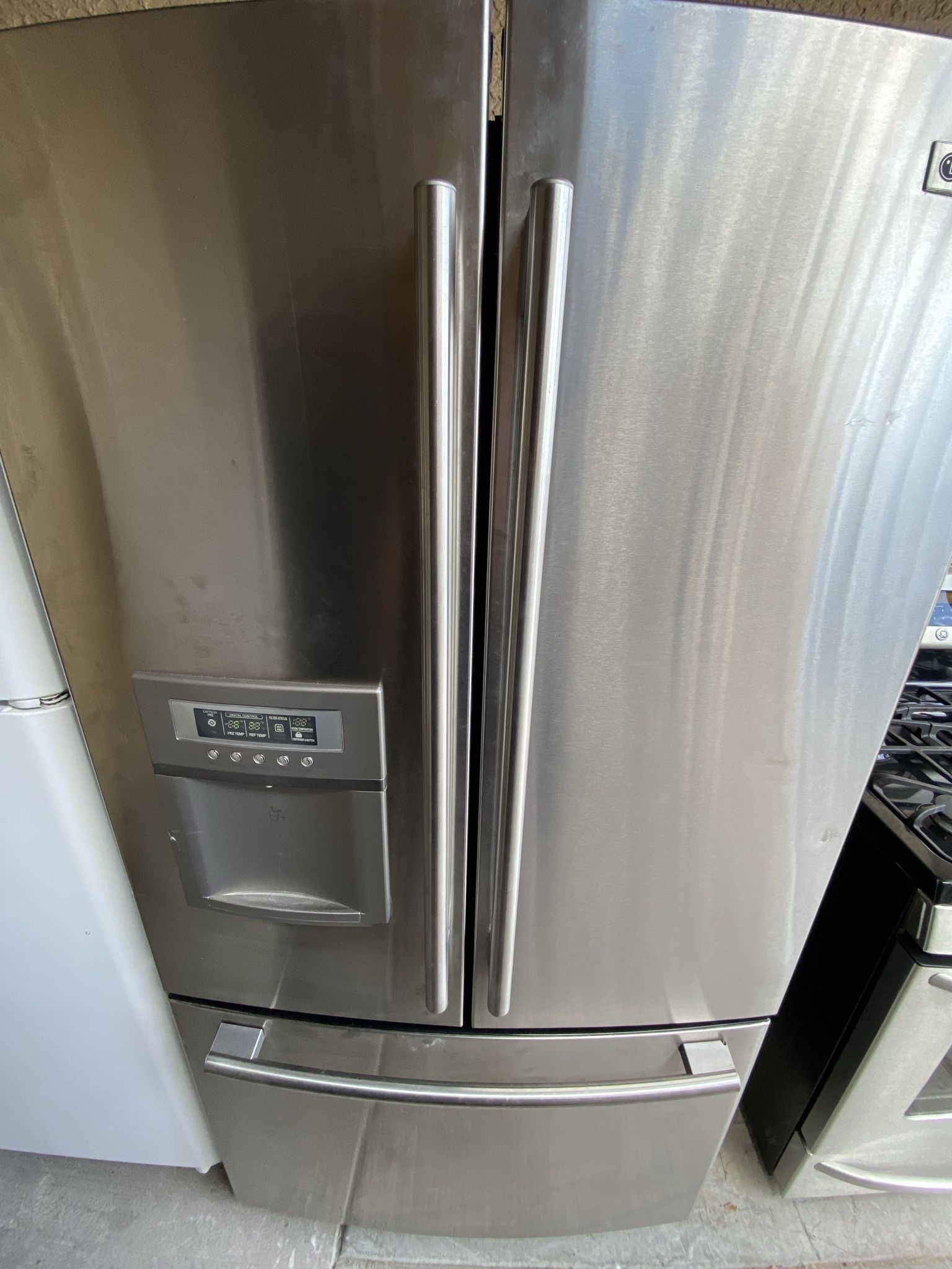 LG Stainless Steel Refrigerator /fridge for Sale in Las Vegas, NV - OfferUp