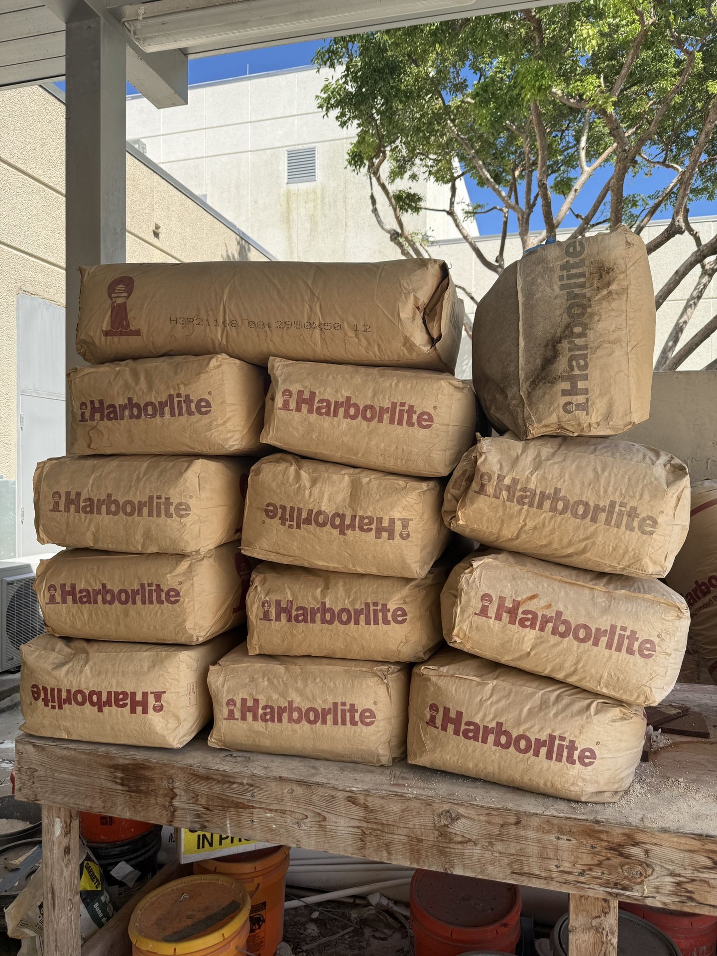 Harborlite Perlite 700 Filter Aid 2.8 CUBIC FT/ Bag for Sale in Boca ...