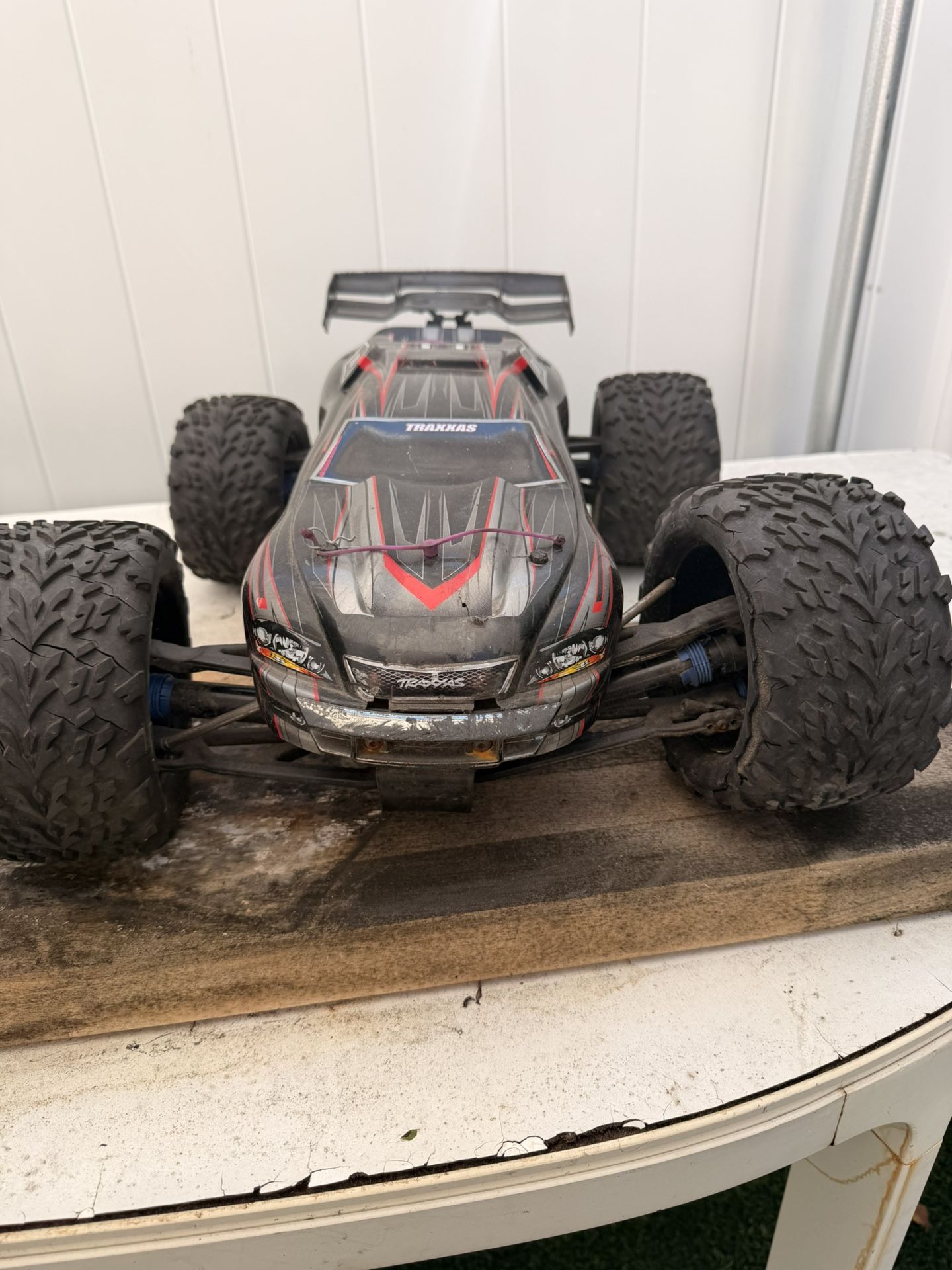 Traxxas Rc Car for Sale in Lake View Terrace, CA - OfferUp