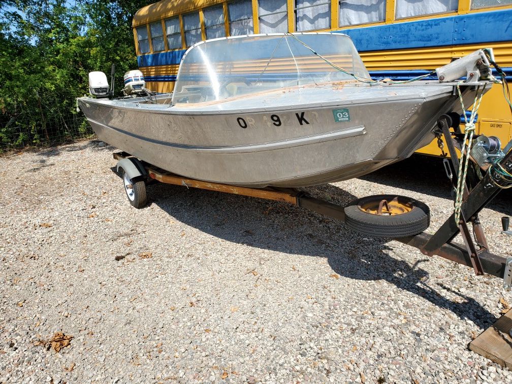 16FT HUGHES CRAFT with 35hp EVINRUDE for Sale in Portland, OR - OfferUp
