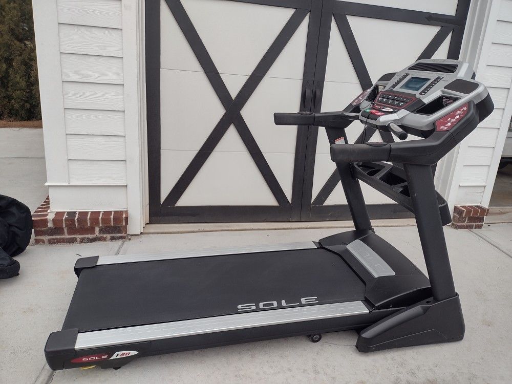 Sole F80 Treadmill for Sale in Acworth, GA - OfferUp