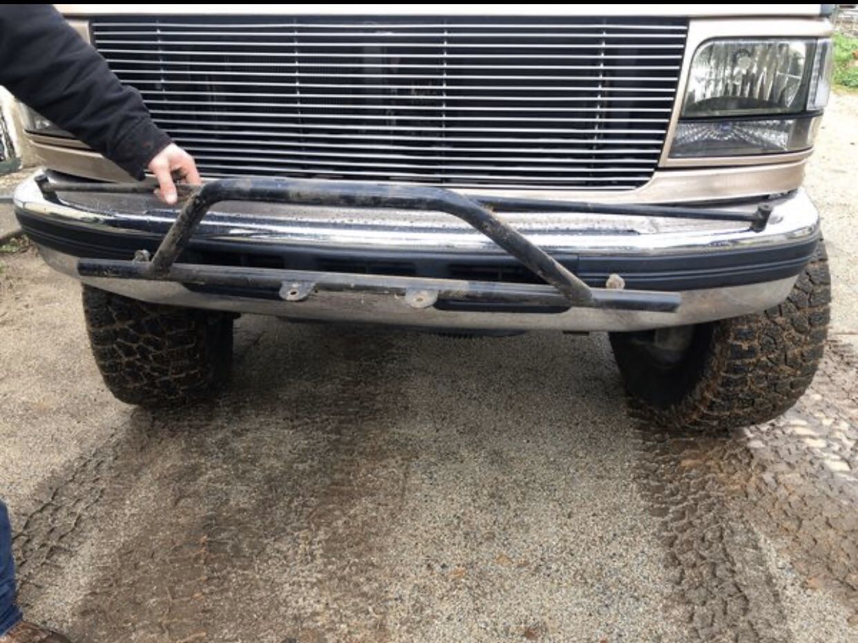 Light bar obs f150 f250 f350 bronco for Sale in Apple Valley, CA - OfferUp
