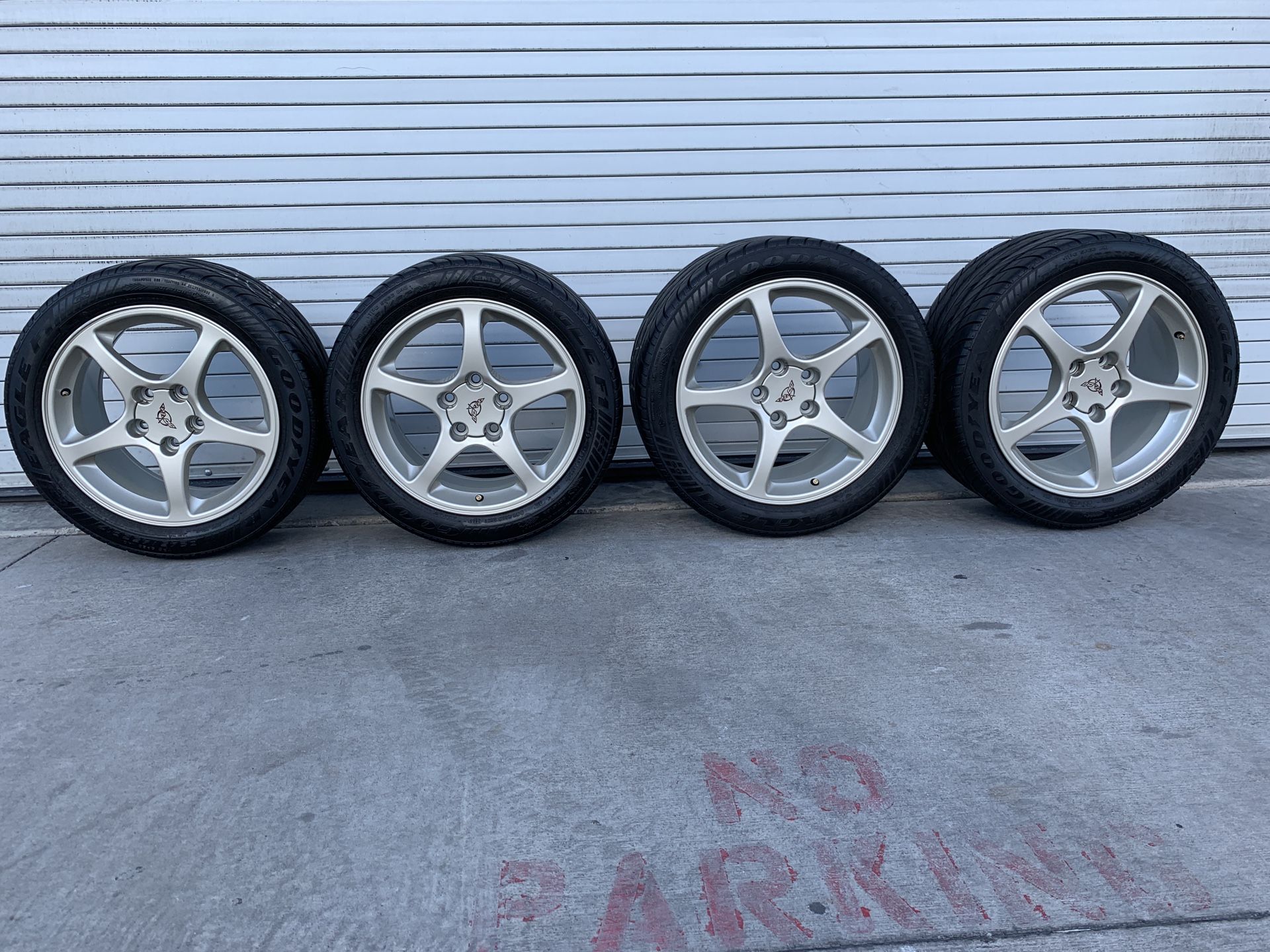 Corvette OEM Speedline Wheel Set for Sale in Las Vegas, NV - OfferUp