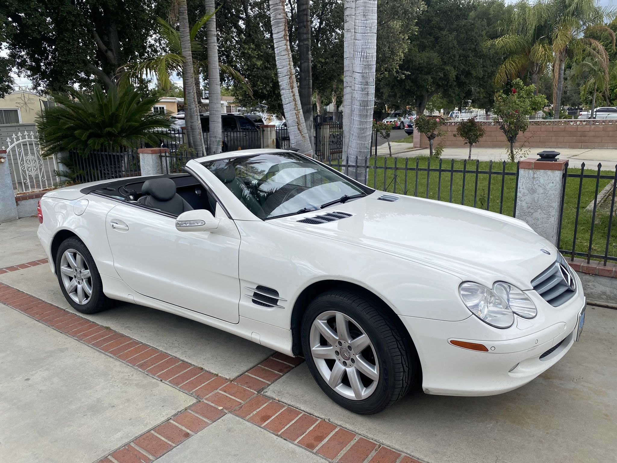 2003 Mercedes-Benz SL-Class for Sale in Las Vegas, NV - OfferUp