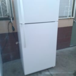 APARTMENT SIZE REFRIGERATORS DELIVERED for Sale in Los Angeles CA OfferUp