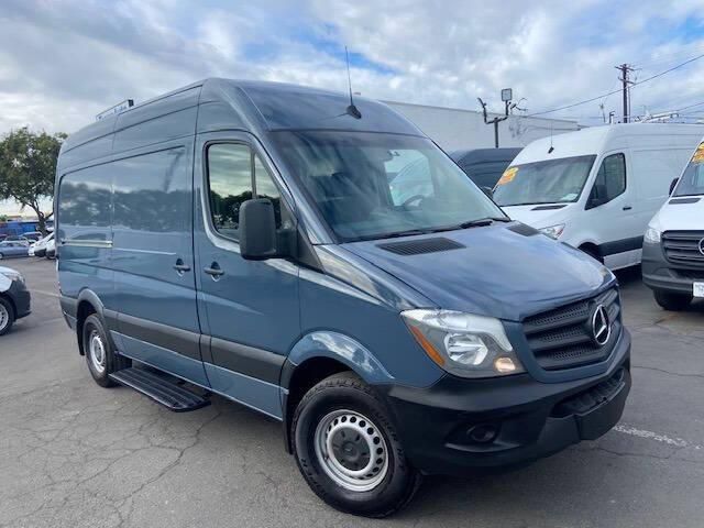 2018 Mercedes-Benz Sprinter 2500 for Sale in Santa Ana, CA - OfferUp