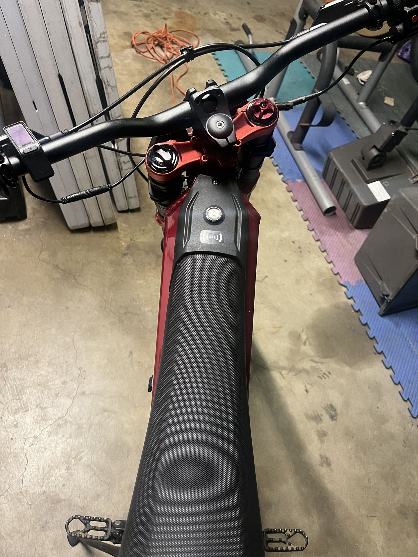 talaria 2023 red limited edition for Sale in Glendora, CA - OfferUp